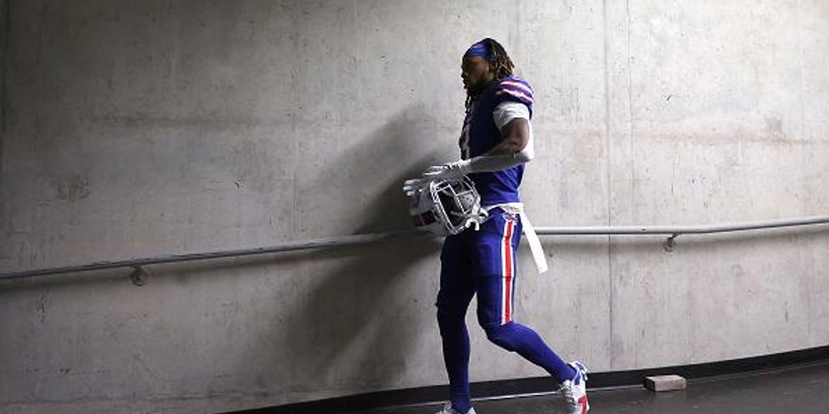 Conspiracy theorists convinced Damar Hamlin has been replaced by actor ... Conspiracy theorists convinced Damar Hamlin has been replaced by actor ...
