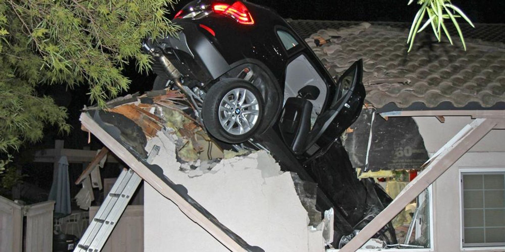 How this car ended up crashing through the roof of a house | indy100 ...