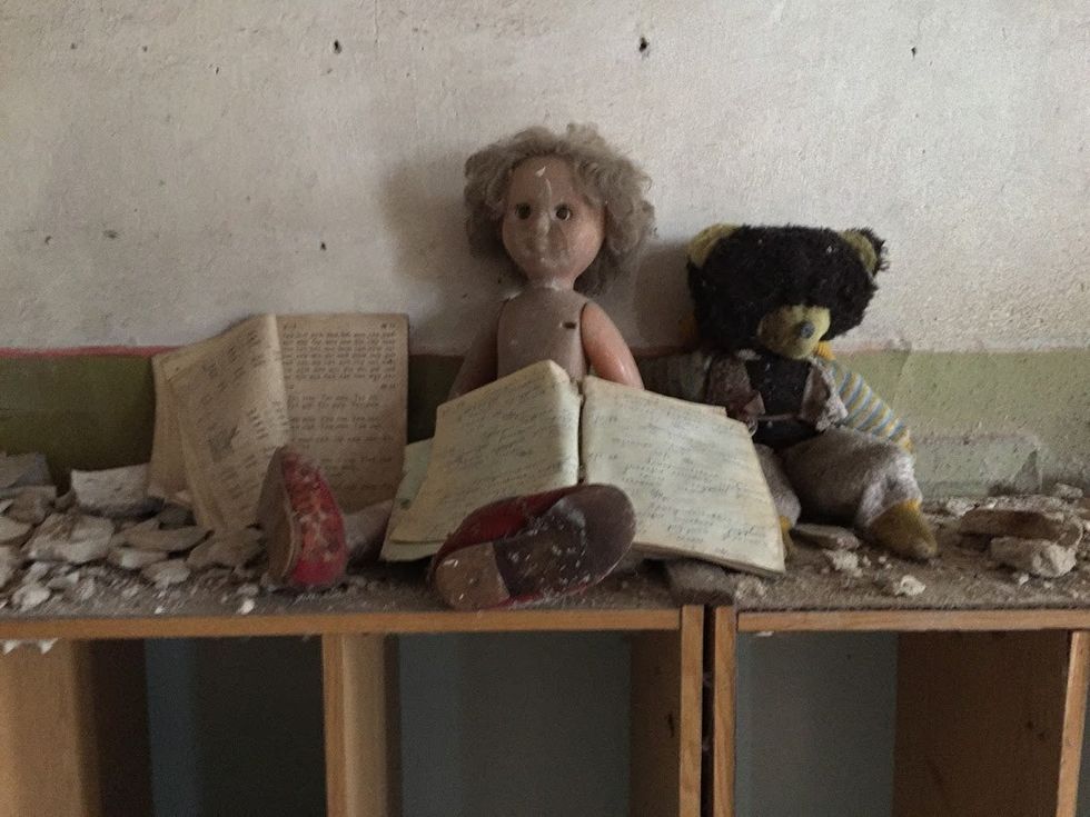 Inside Chernobyl: Pictures show eerie remnants of destroyed nuclear ...