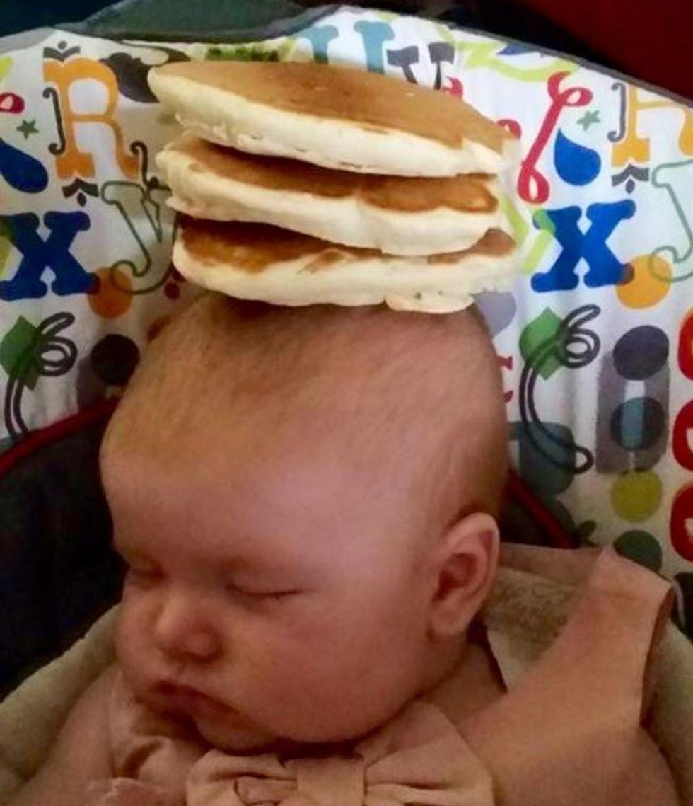 Admiring dads stacking Cheerios on their babies is the best way to ...