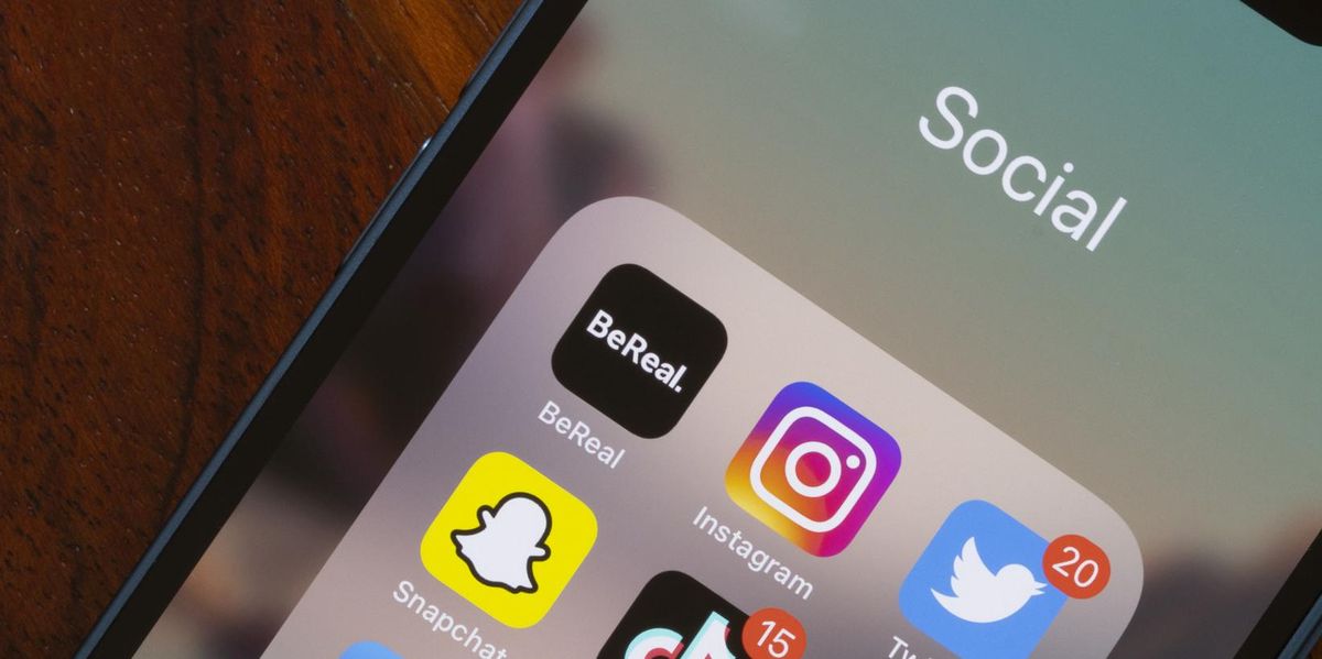 Employment Lawyer Warns Brits They Could Be Sacked For Using BeReal At Work Indy100 employment-lawyer-warns-brits-they-could-be-sacked-for-using-bereal-at-work-indy100