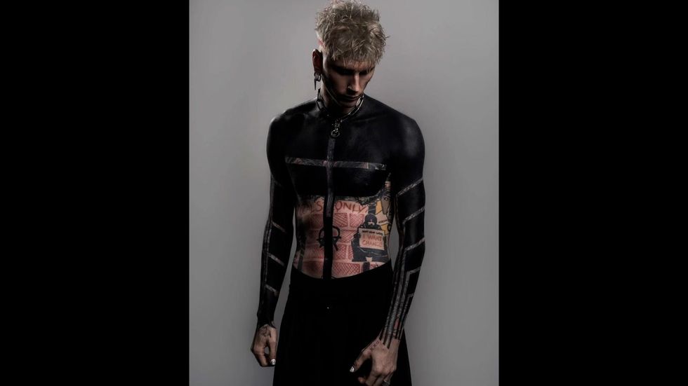 Mgk Sleeve Tattoos Machine Gun Kelly Describes "painful" Blackout