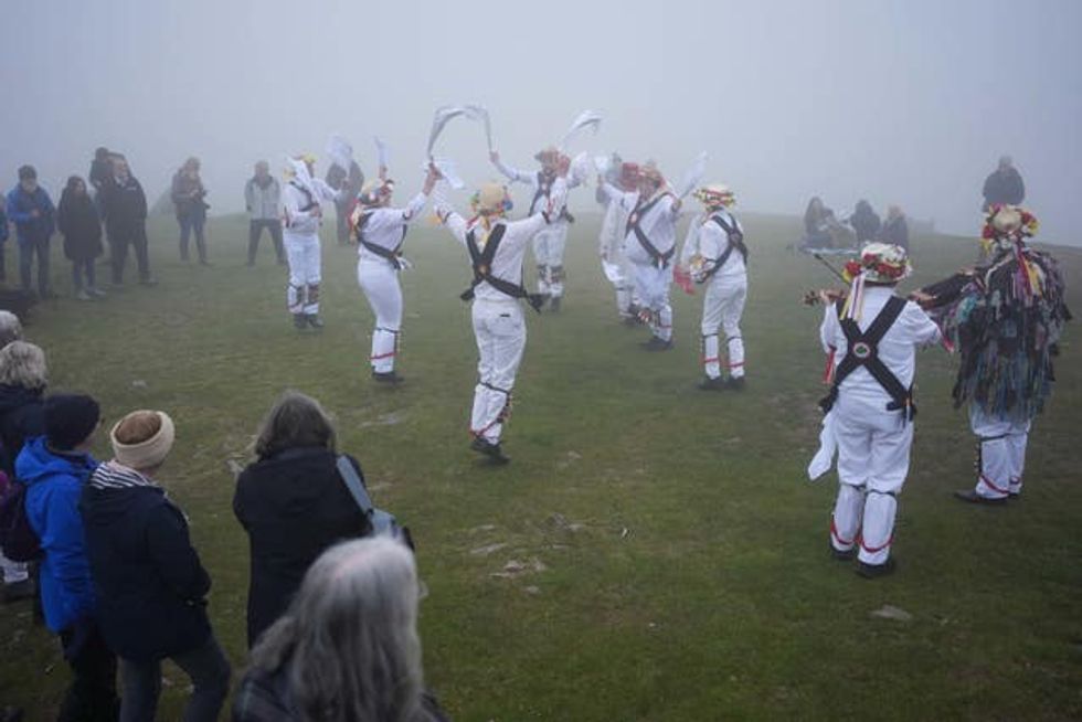 In Pictures: May Day dawn welcomed by Morris Men and Pagans | indy100