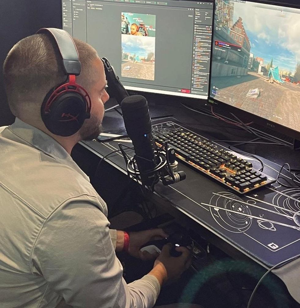 How to get started as a professional streamer in the world of gaming | indy100