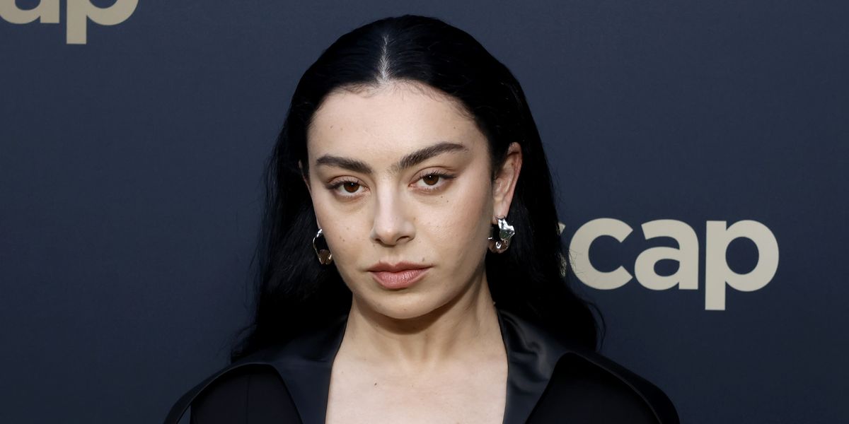 Charli XCX begs fans to stop shouting 'disturbing' chant about Taylor ... Charli XCX begs fans to stop shouting 'disturbing' chant about Taylor ...