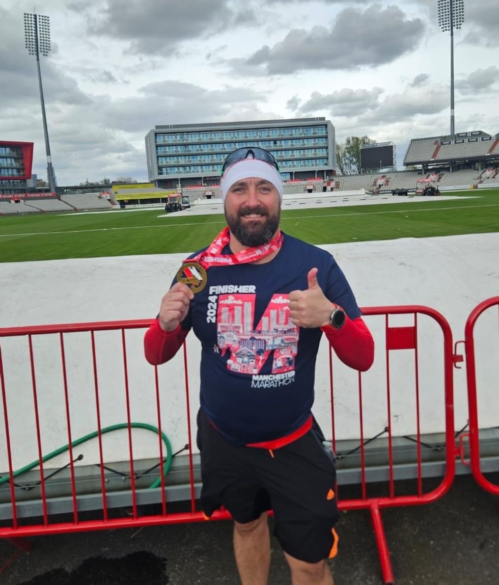 Cambridge community to take on running challenge for girl with terminal illness | indy100