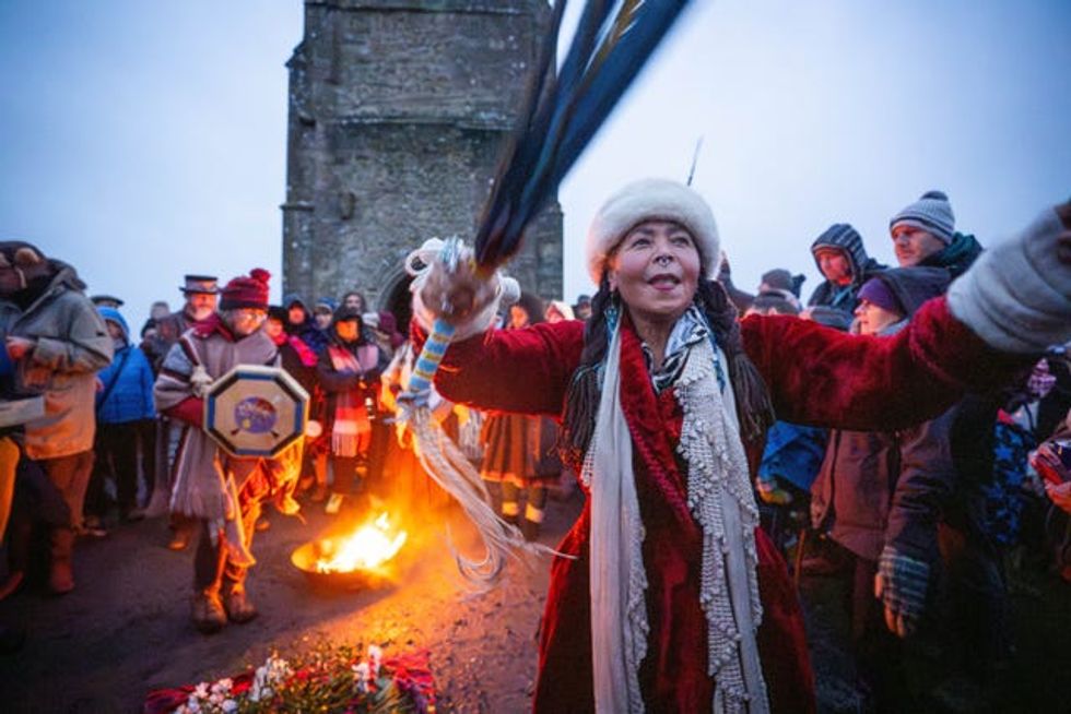 In Pictures: People across UK and Ireland mark winter solstice | indy100