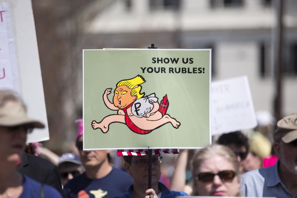 The 10 best protest signs against Donald Trump | indy100 | indy100
