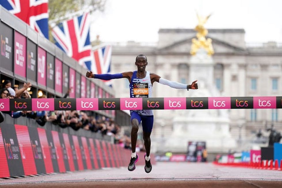 Ballot Opens For 2025 London Marathon On Eve Of This Years Event Indy100